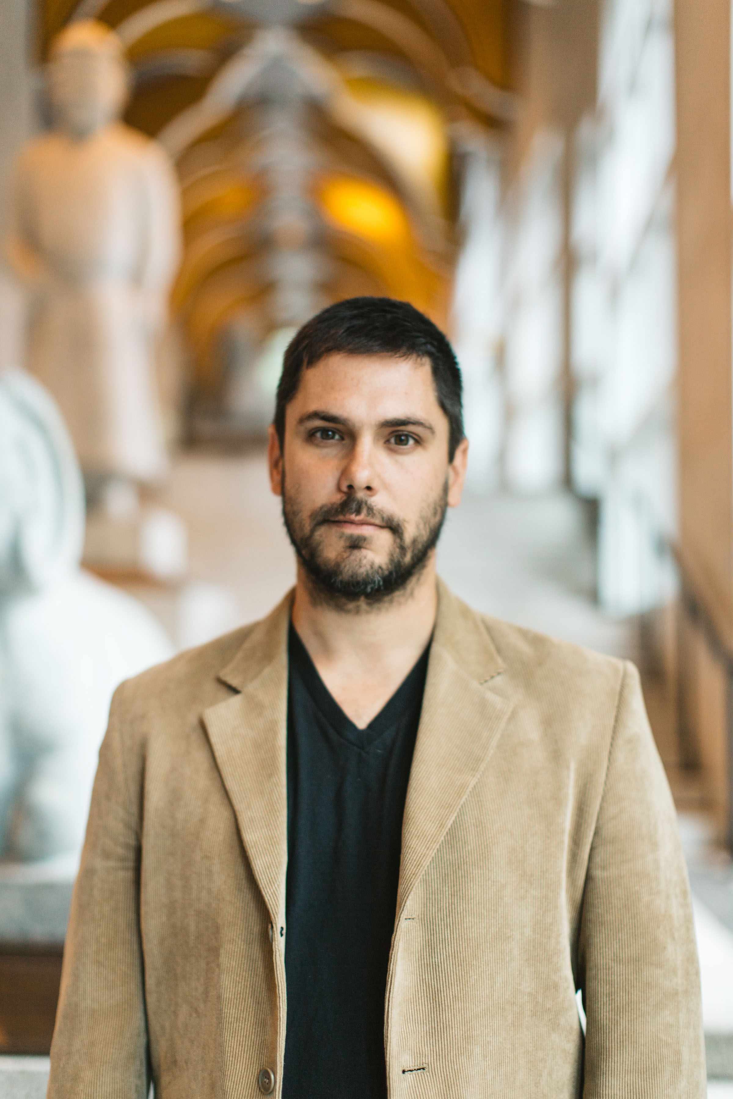 Professor’s art exhibit uses digital media to reflect day-to-day life | YSU